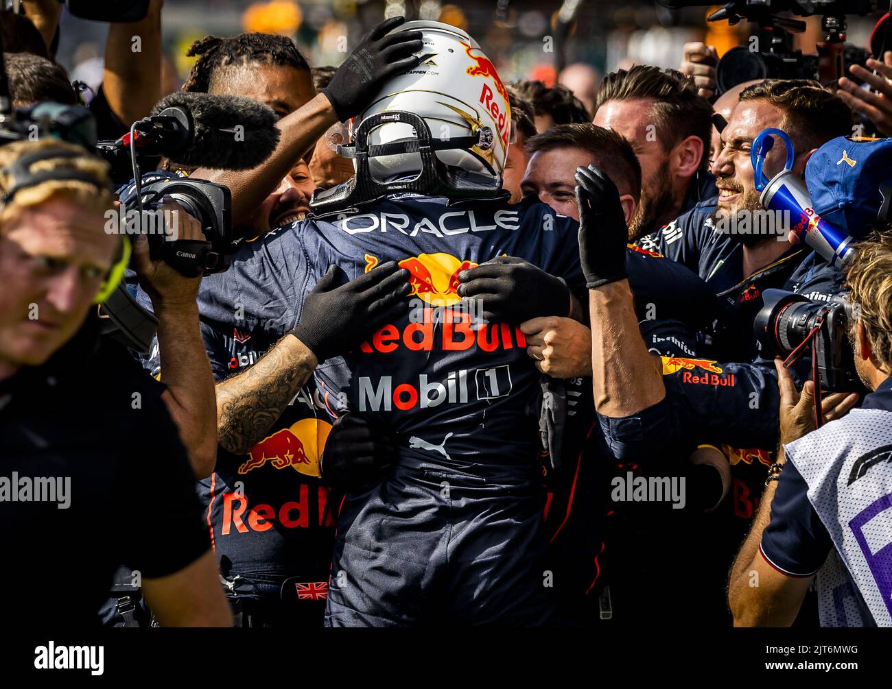 Spa, Belgium. 28th Aug, 2022. SPA - Max Verstappen (Oracle Red Bull Racing) wins the F1 Grand ...