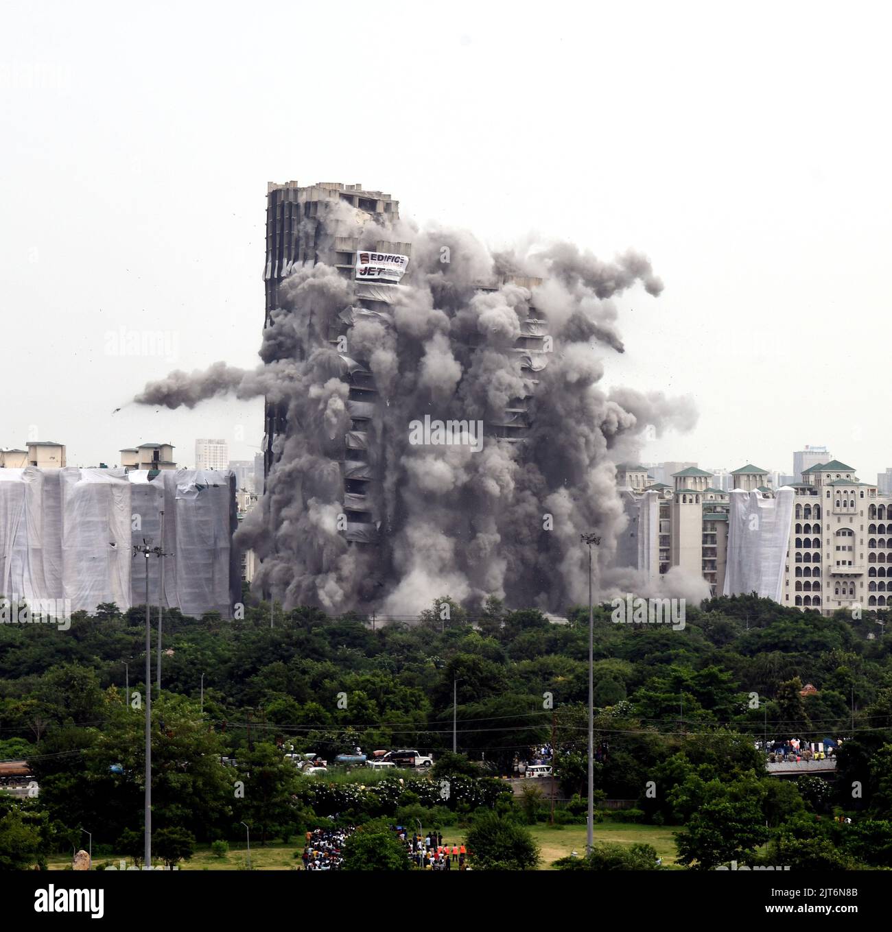 Noida twin towers hi-res stock photography and images - Alamy