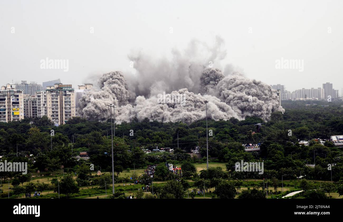 Noida twin towers hi-res stock photography and images - Alamy