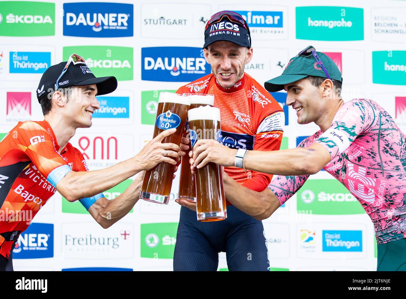 Stuttgart, Germany. 28th Aug, 2022. Pello Bilbao Lopez (l-r) from Spain ...