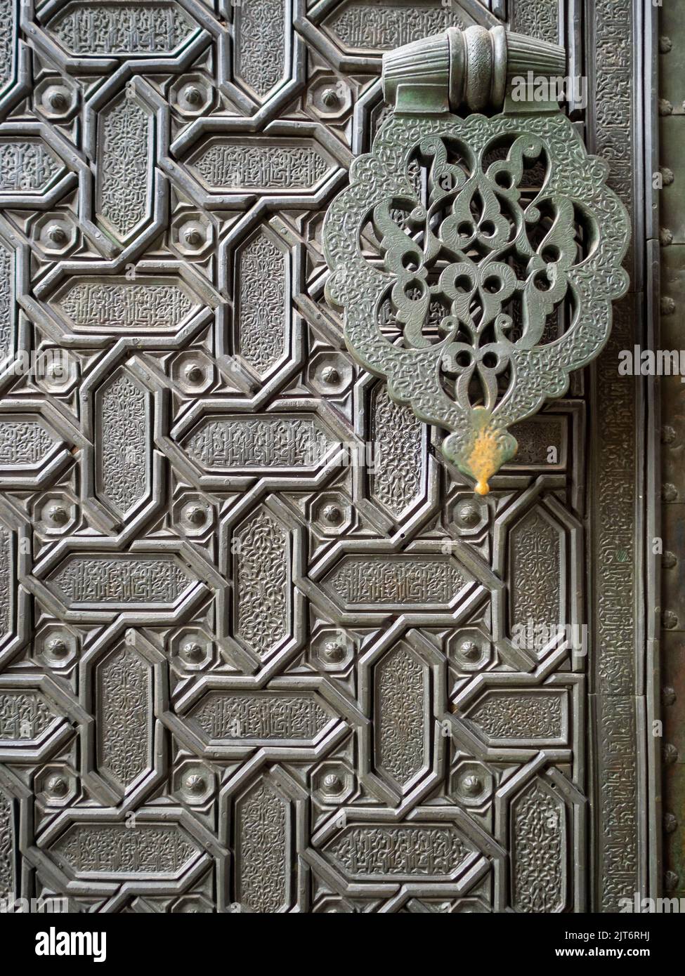 Arabic style door hi-res stock photography and images - Alamy