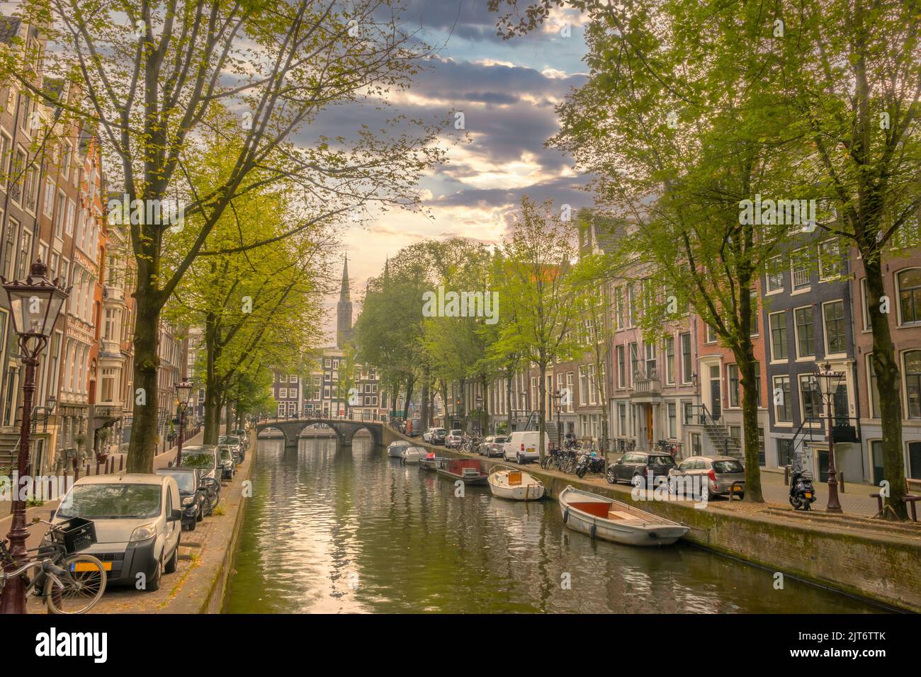 Amsterdam embankment hi-res stock photography and images - Alamy