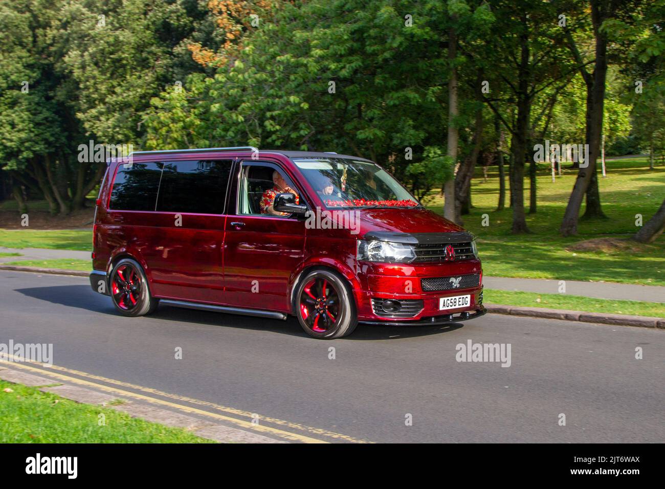 2009 Red VW Volkswagen Tr-Porter Transporter T26 84 Tdi Swb LCV Custom ...