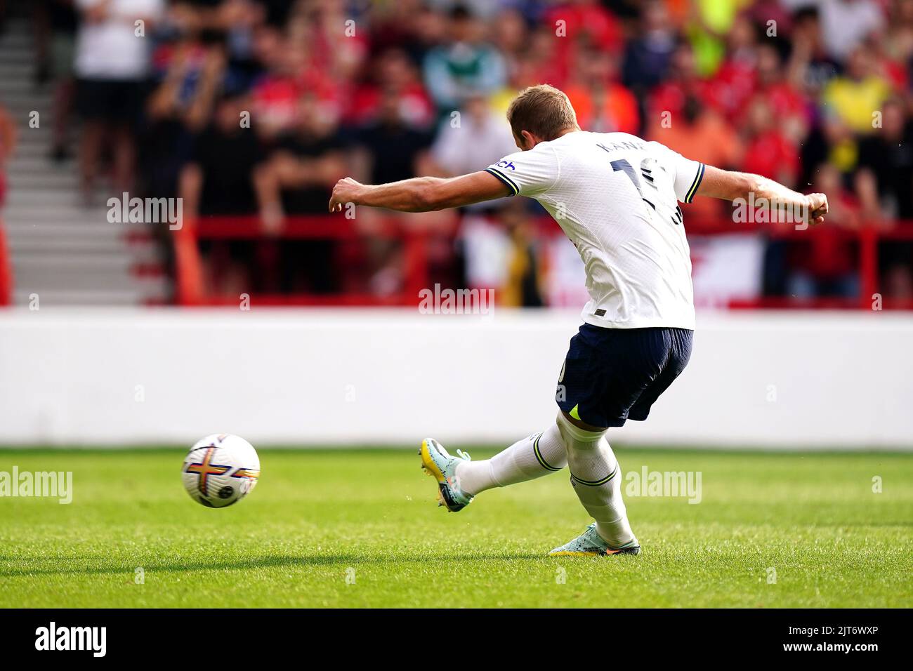 Harry kane 2022 forest hi-res stock photography and images - Alamy