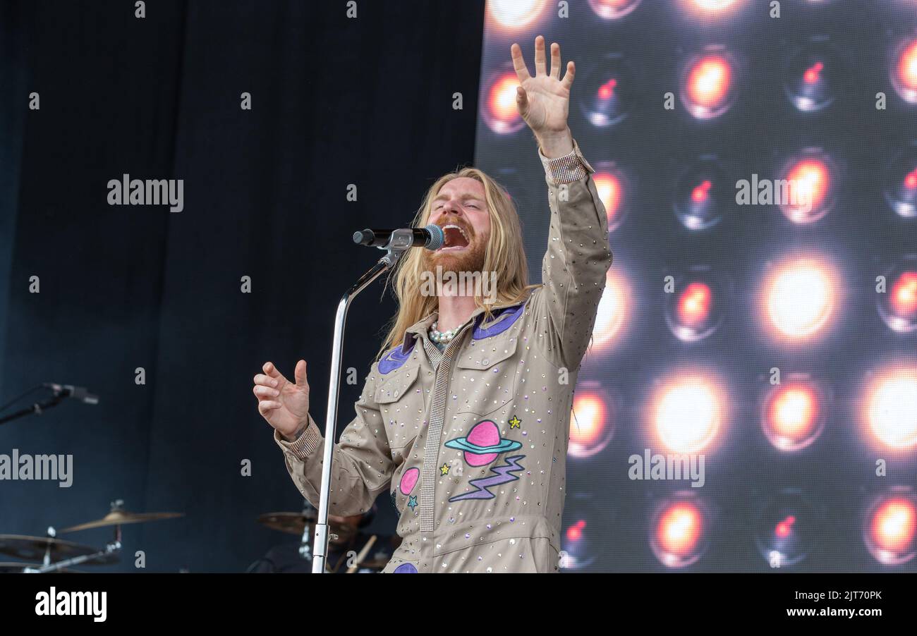 Portsmouth, UK. 28th Aug, 2022. Sam Ryder performing at Victorious ...