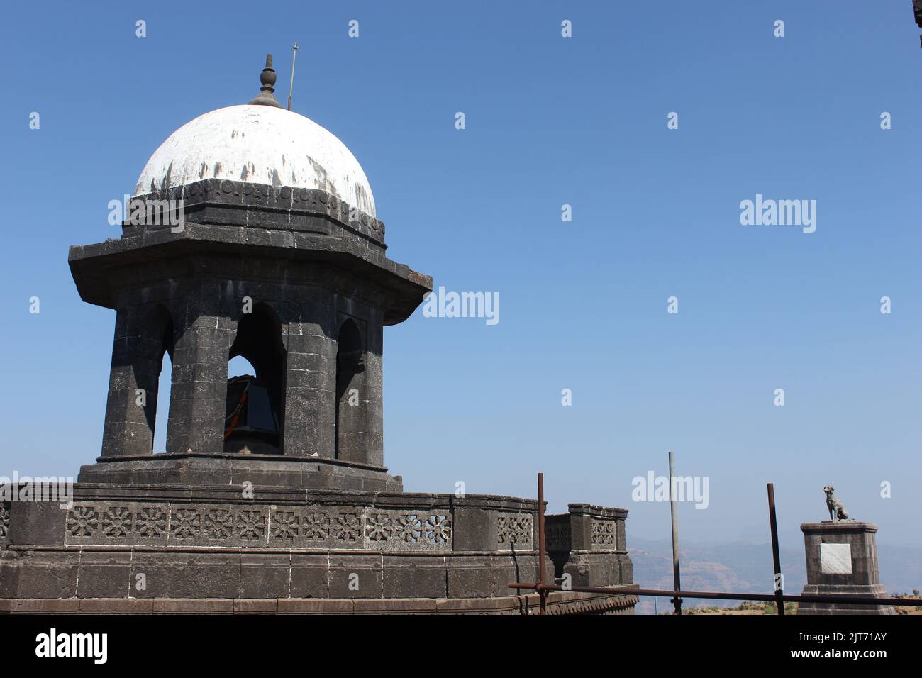 Beautiful view of Chhatrapati Shivaji Maharaj Samadhi, Raigad Fort ...