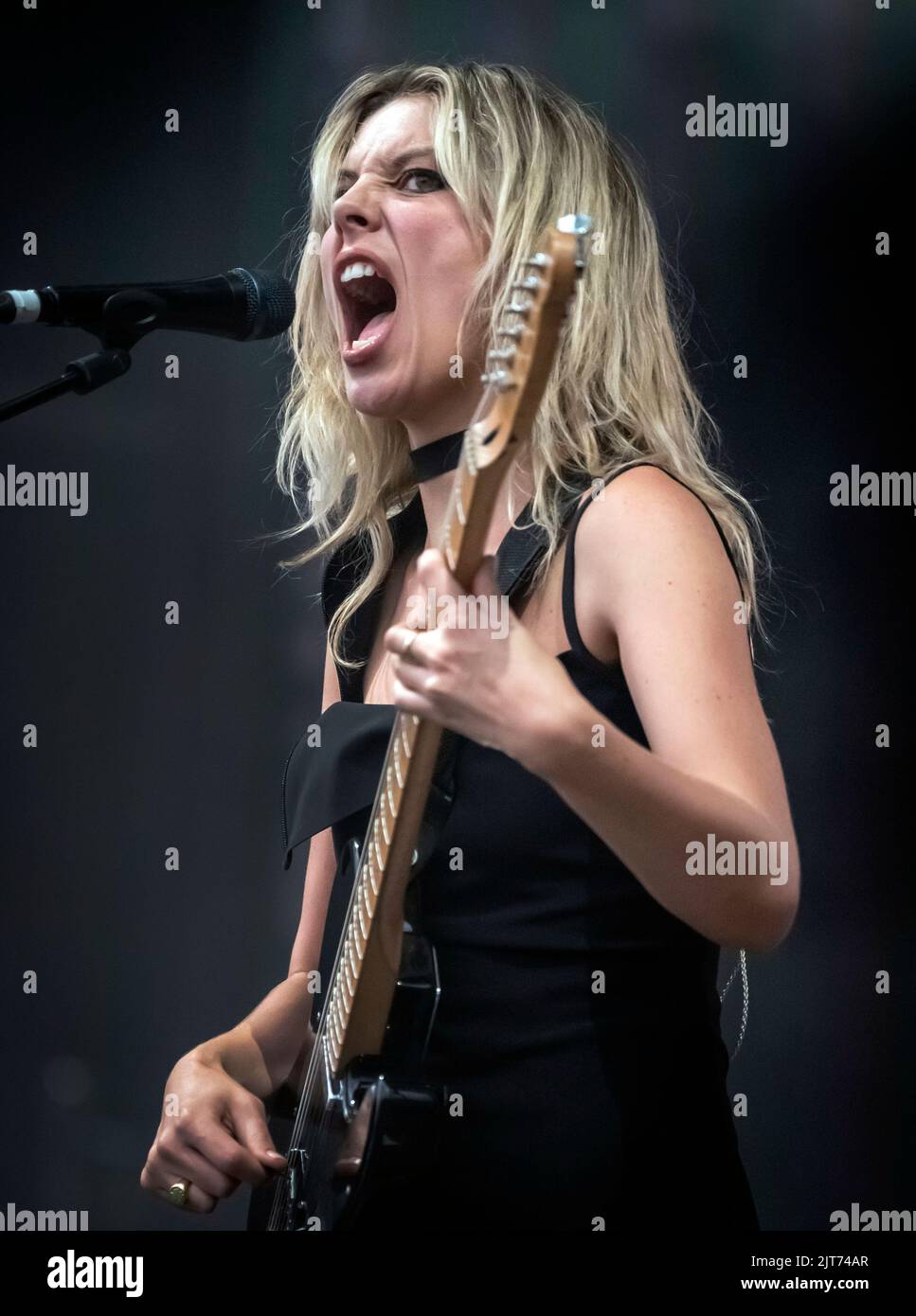 Ellie rowsell 2022 hi-res stock photography and images - Alamy