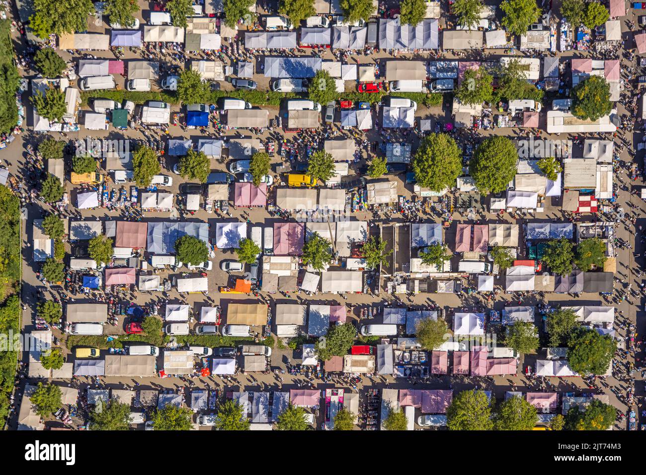 Aerial view, Gigantmarkt Gelsenkirchen, flea market at Willy-Brandt ...