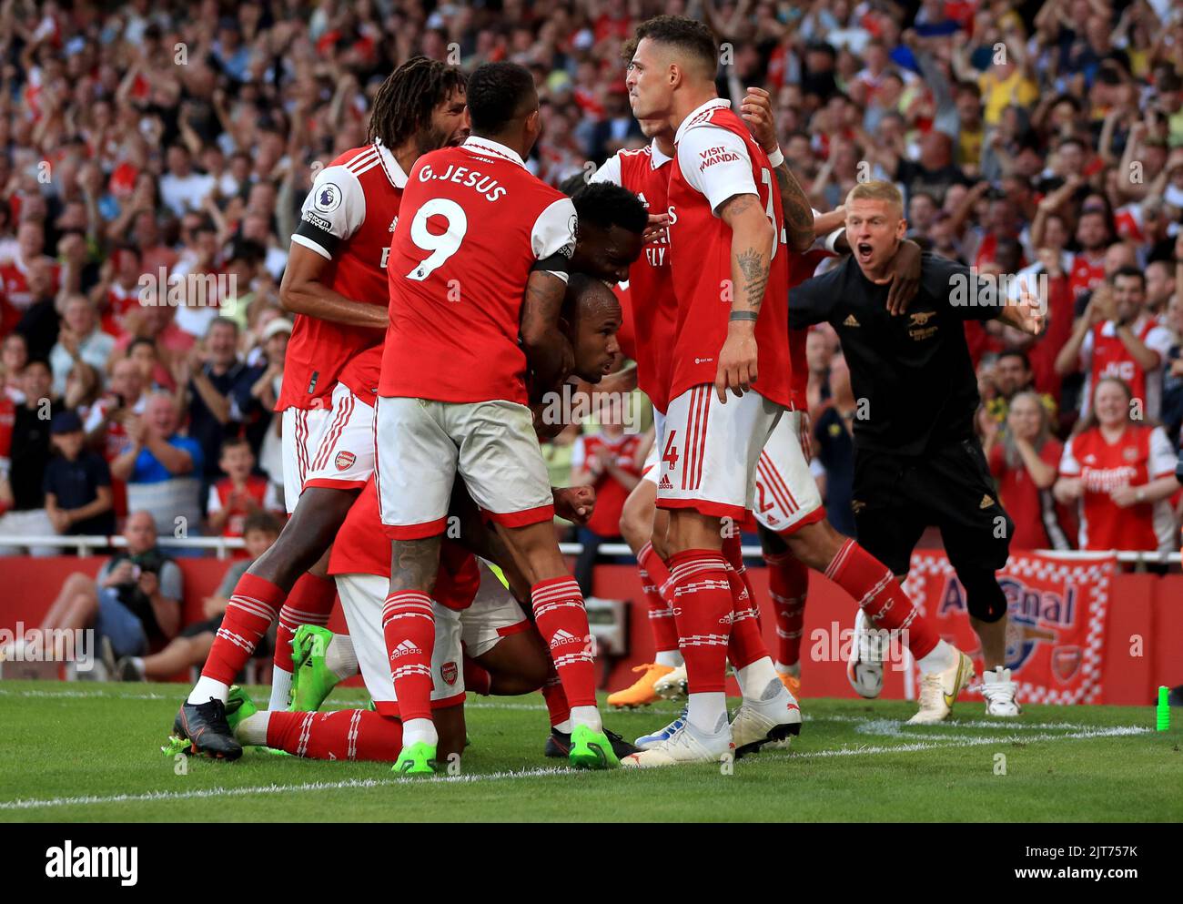 Arsenal emirates goal 2022 august hi-res stock photography and images ...