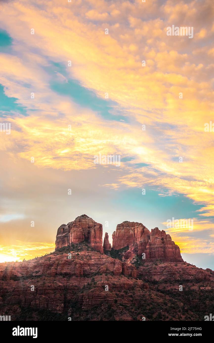 Sedona arizona showcasing red rock hi-res stock photography and images ...