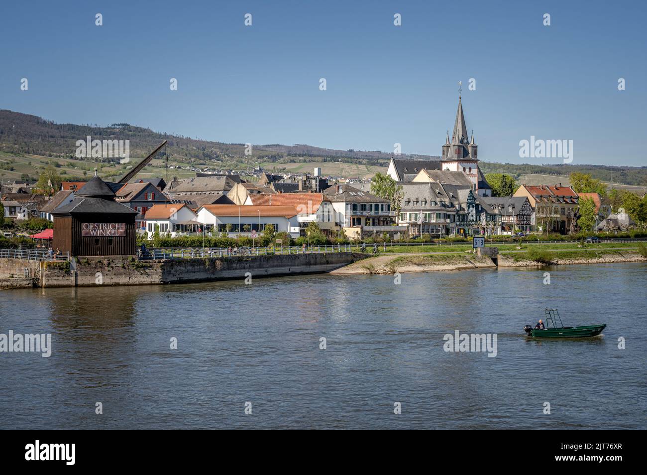 18th century treadmill crane, Oestrich-Winkel,on the river Rhine Stock ...