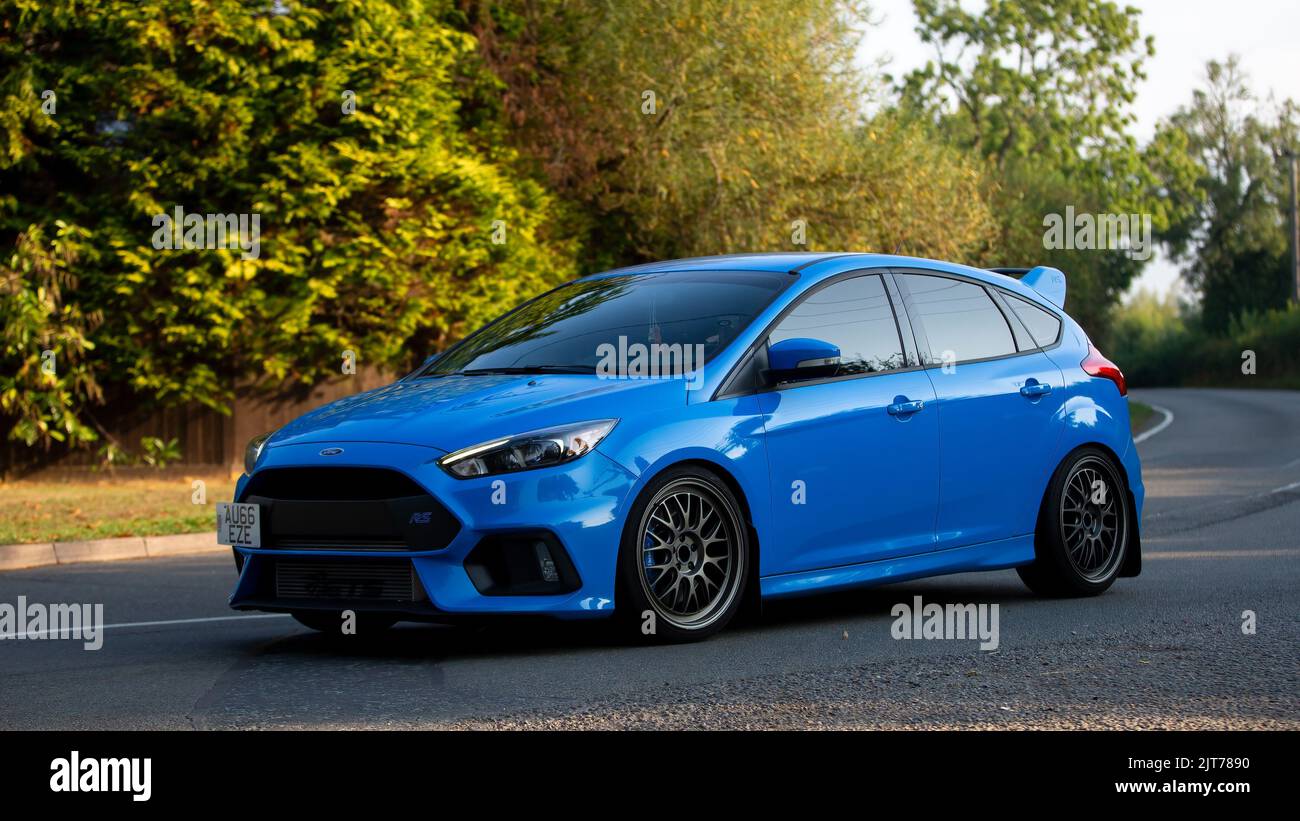 Ford focus cc hi-res stock photography and images - Alamy