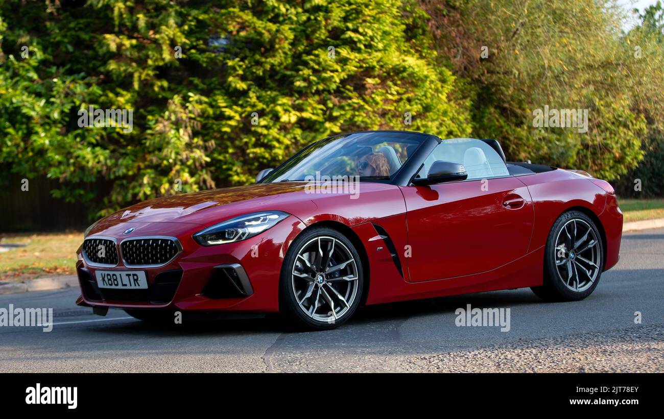 2998 red hi-res stock photography and images - Alamy