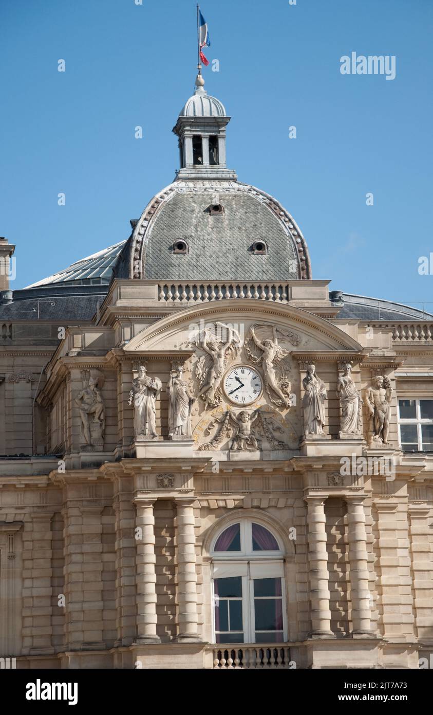 Palais de luxembourg hi-res stock photography and images - Alamy