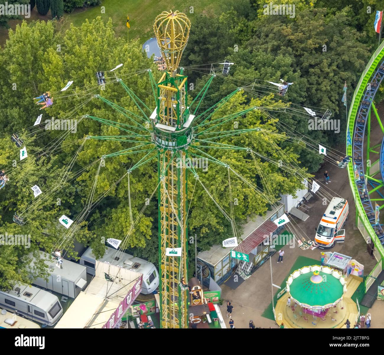 Aerial view, Cranger Kirmes in Herne-Crange, more than 50 rides invite ...