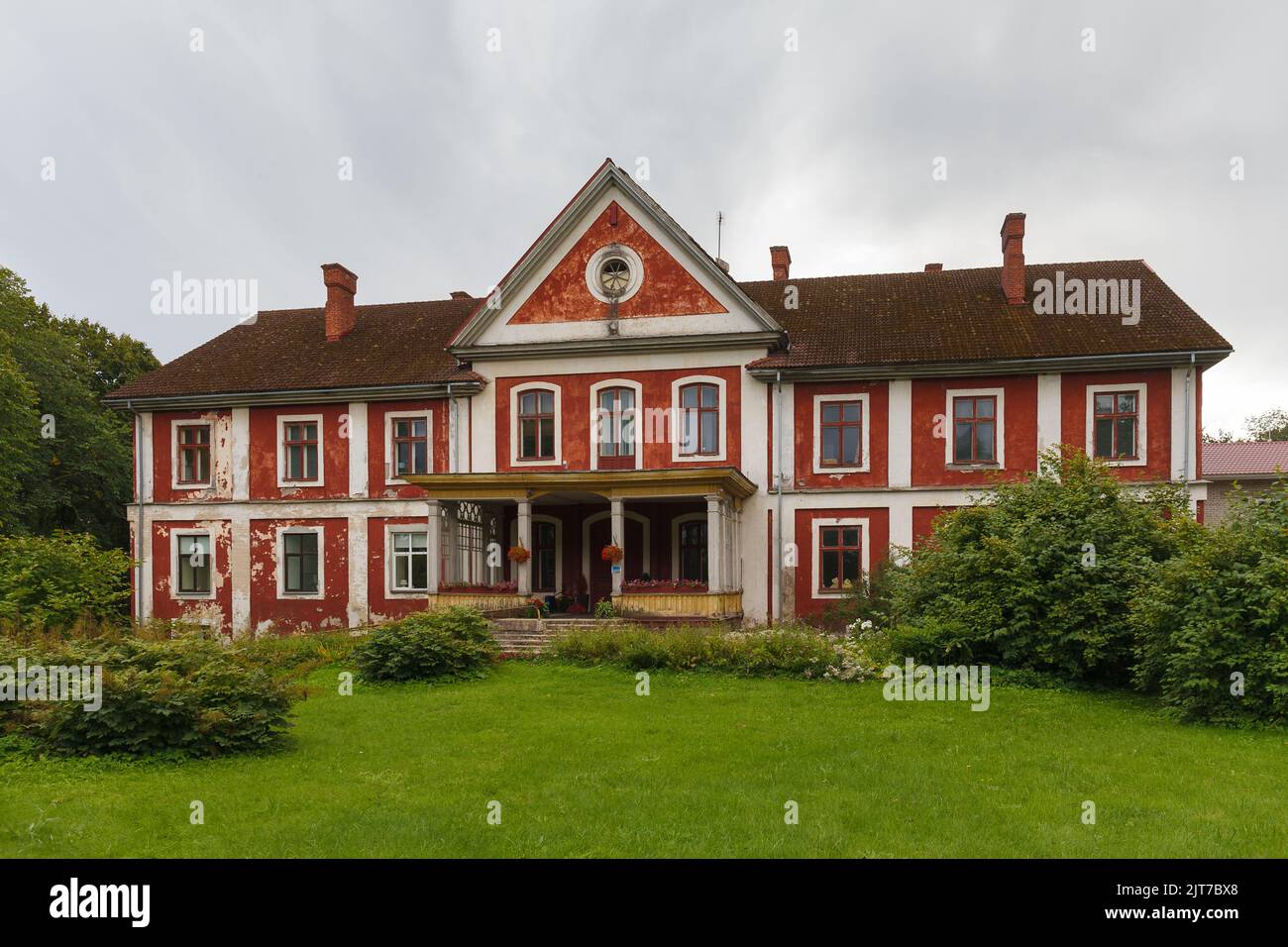 Old manorial house hi-res stock photography and images - Alamy