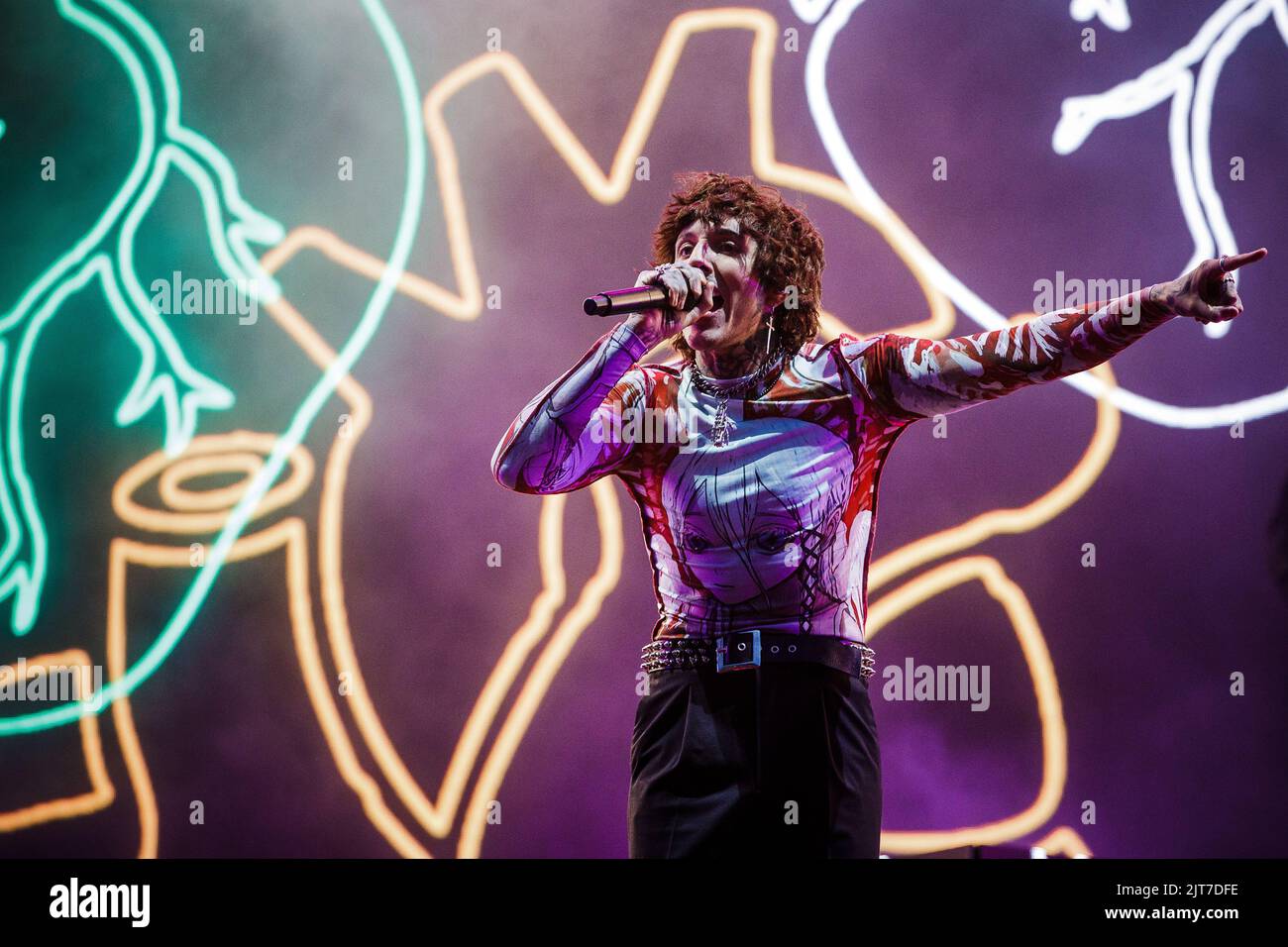Bring me the horizon hi-res stock photography and images - Alamy