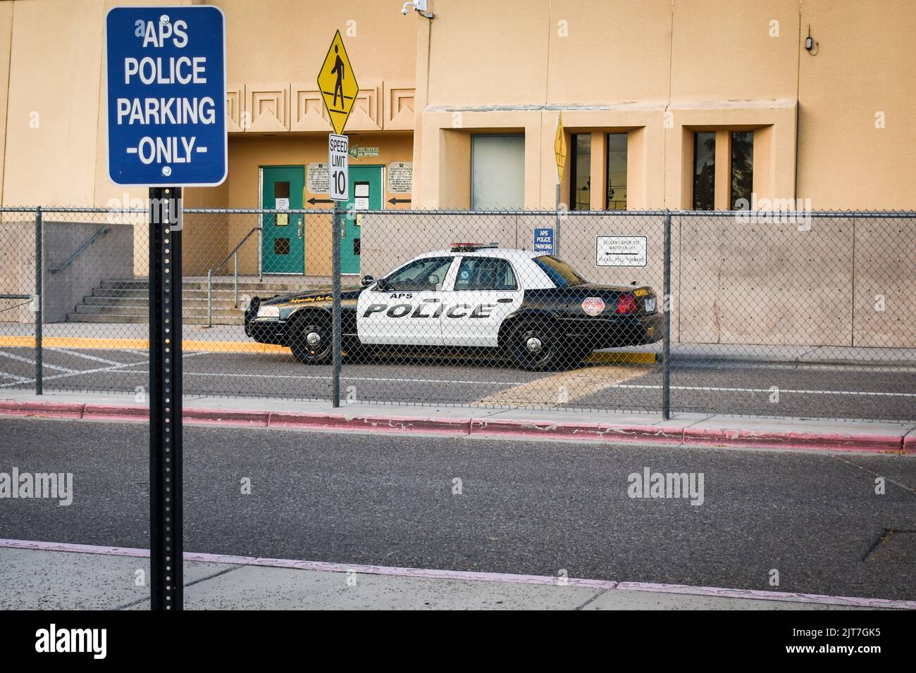 Albuquerque high school hi-res stock photography and images - Alamy
