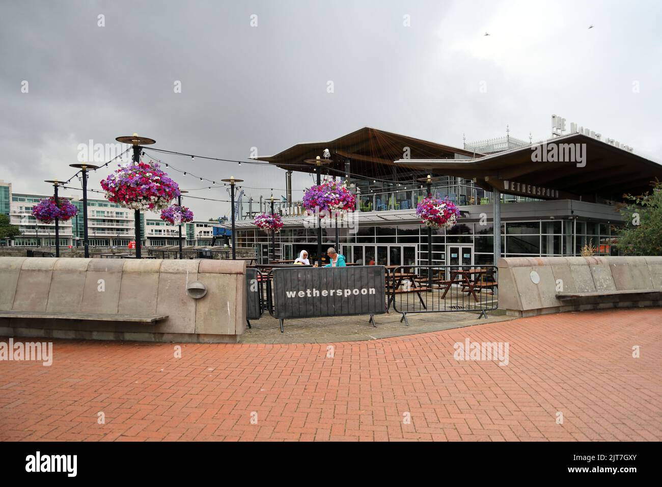 Cardiff By Weatherspoon pub, The Mount Stewart Stock Photo - Alamy