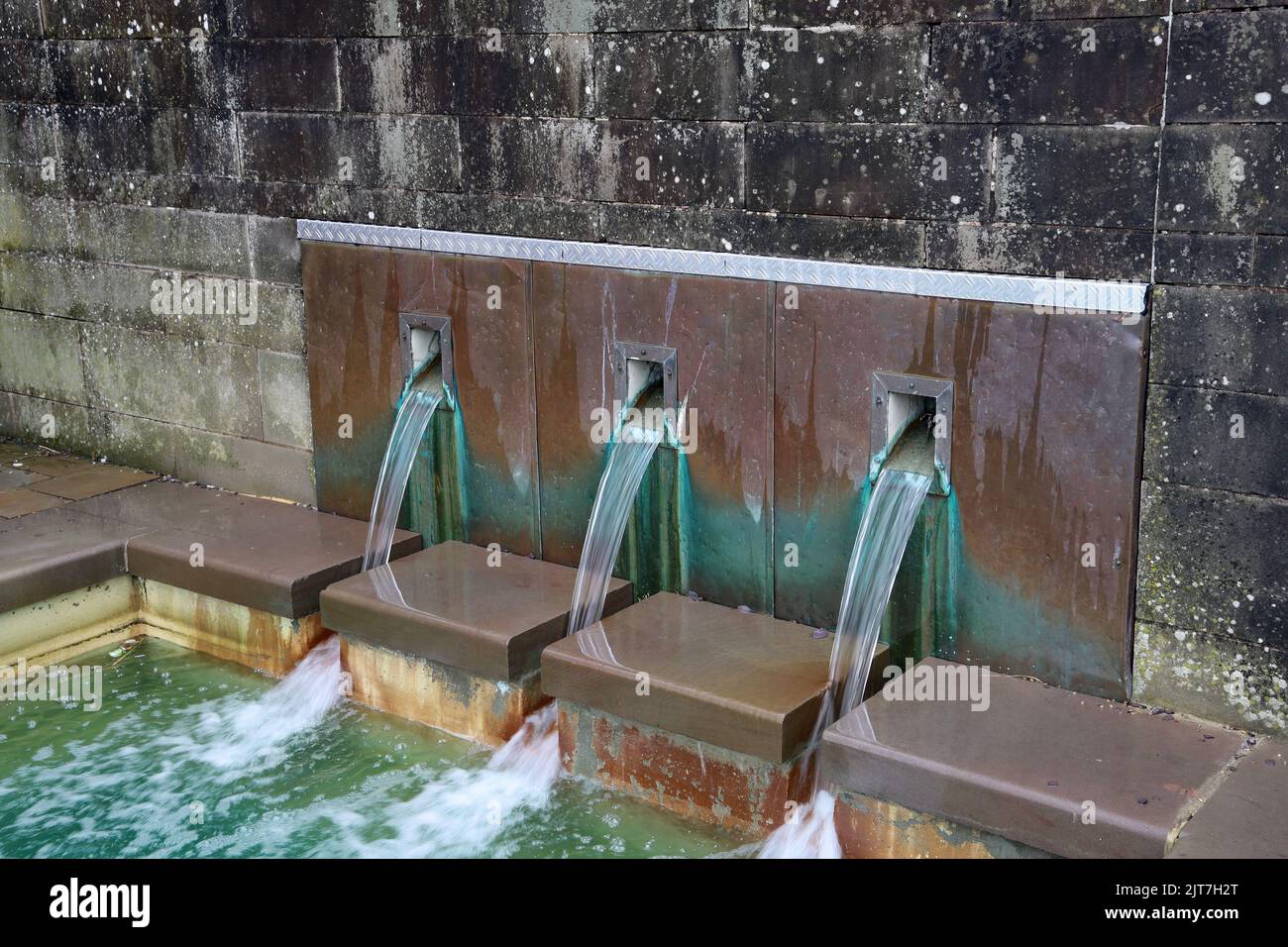 Water feature, Cardiff Bay. Cardiff. July 2022 Stock Photo - Alamy