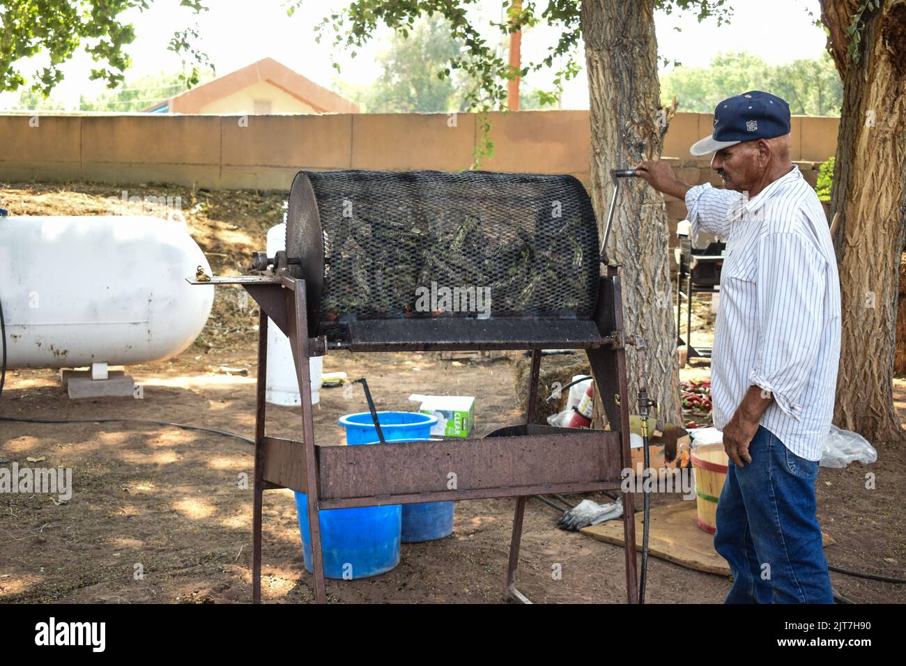 Fire-roasting green chile in Albuquerque, New Mexico USA Stock Photo ...