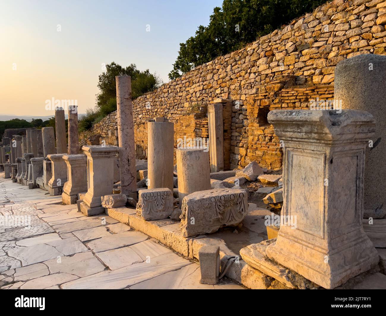 Ephesus turkey gate of hercules hi-res stock photography and images - Alamy