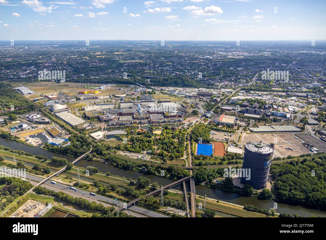Centro oberhausen shopping center with gasometer hi-res stock photography and images - Alamy