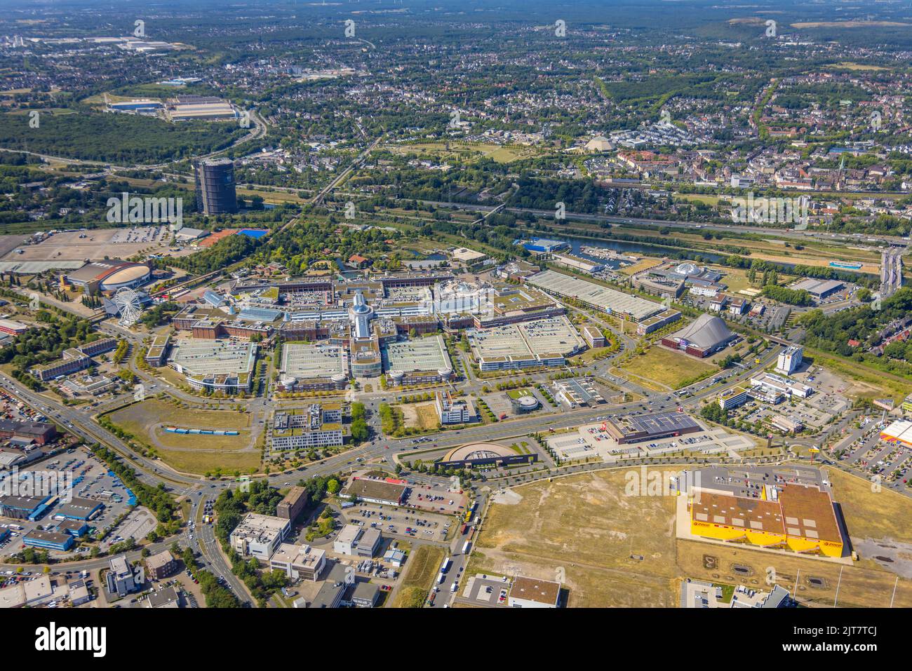 Centro oberhausen shopping center with gasometer hi-res stock photography and images - Alamy