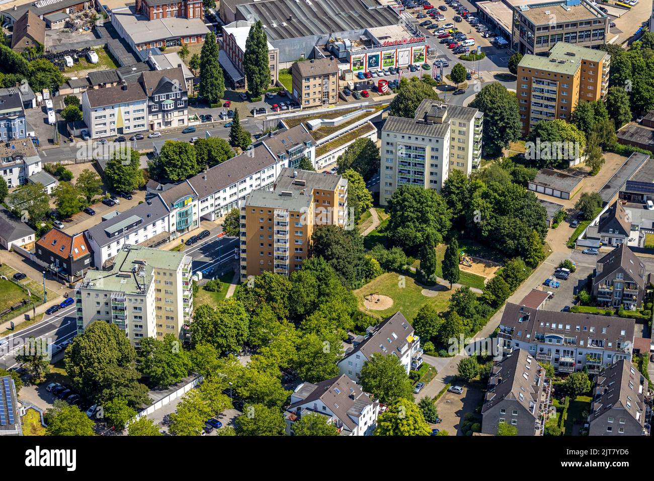 Aerial photograph, Berliner Straße high-rise housing estate, Velbert ...
