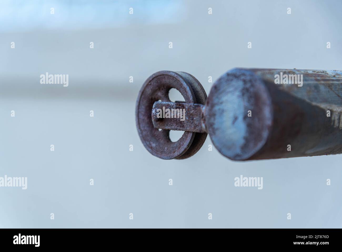 Movable clothesline fence pulley. Equipment for drying clothes ...