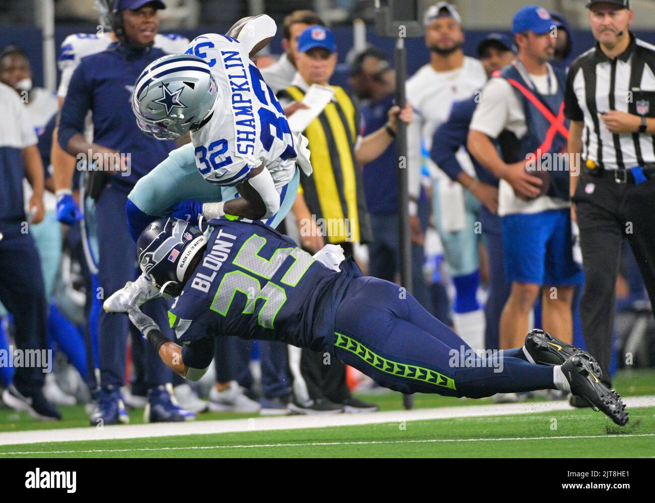 Aaron shampklin hi-res stock photography and images - Alamy