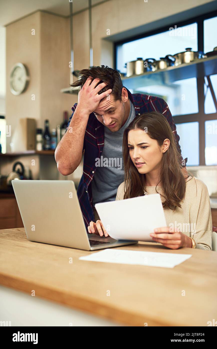 Outstanding bills hi-res stock photography and images - Alamy