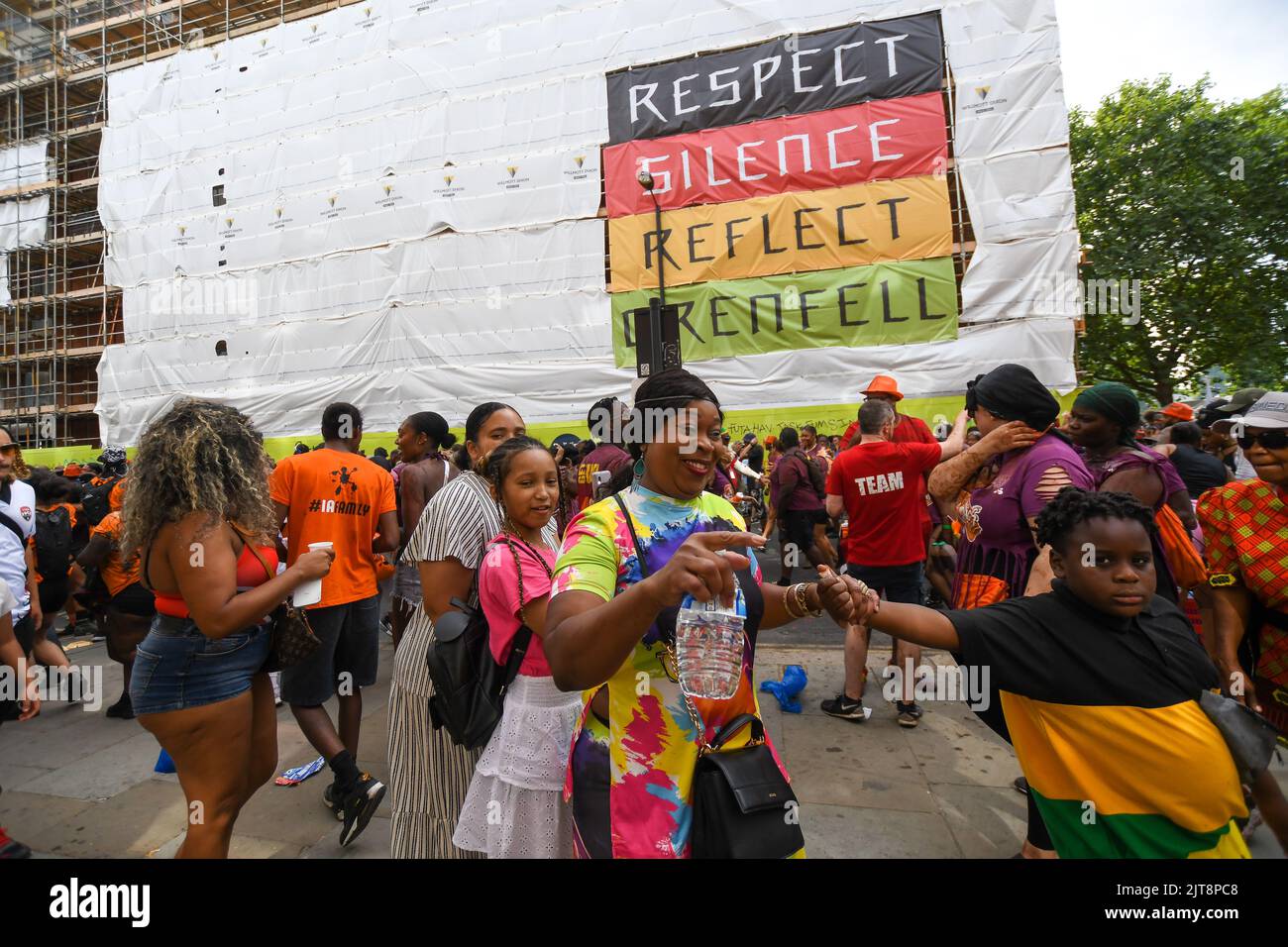 London, UK, 28th August 2022, Europe's biggest street party is back ...
