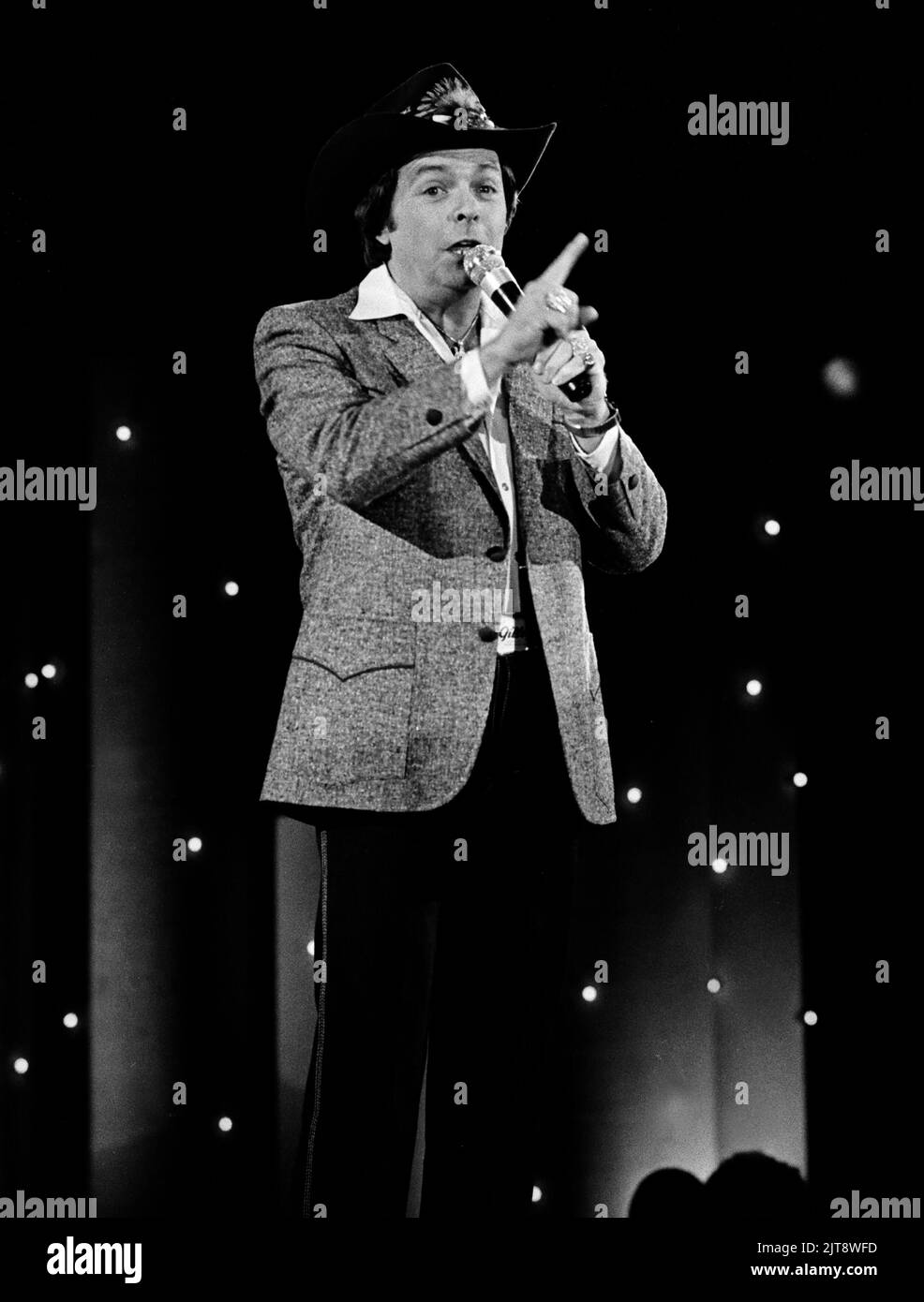 Mickey Gilley on Solid Gold, 1982 Credit: Ron Wolfson / MediaPunch ...