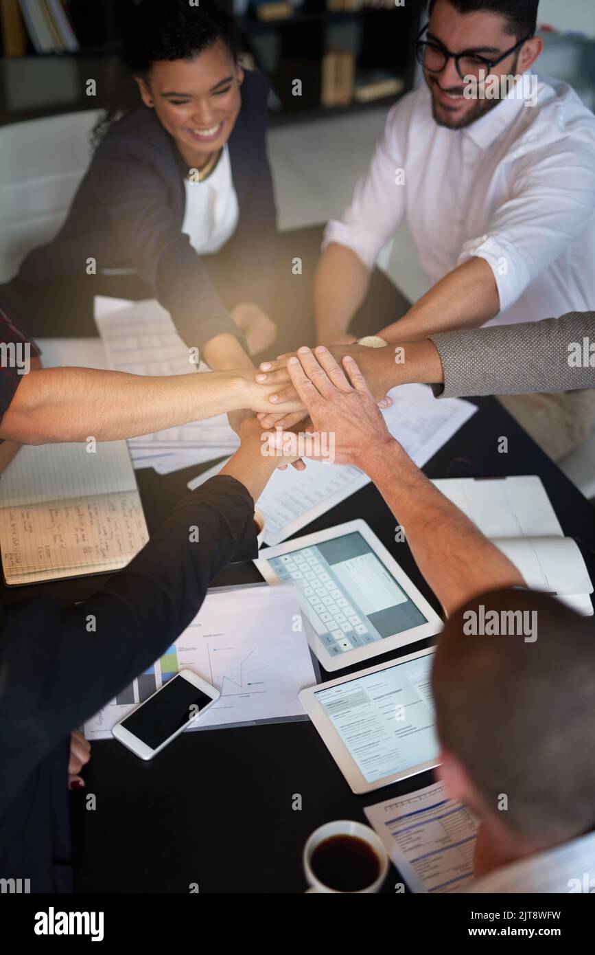 Table top group hi-res stock photography and images - Alamy