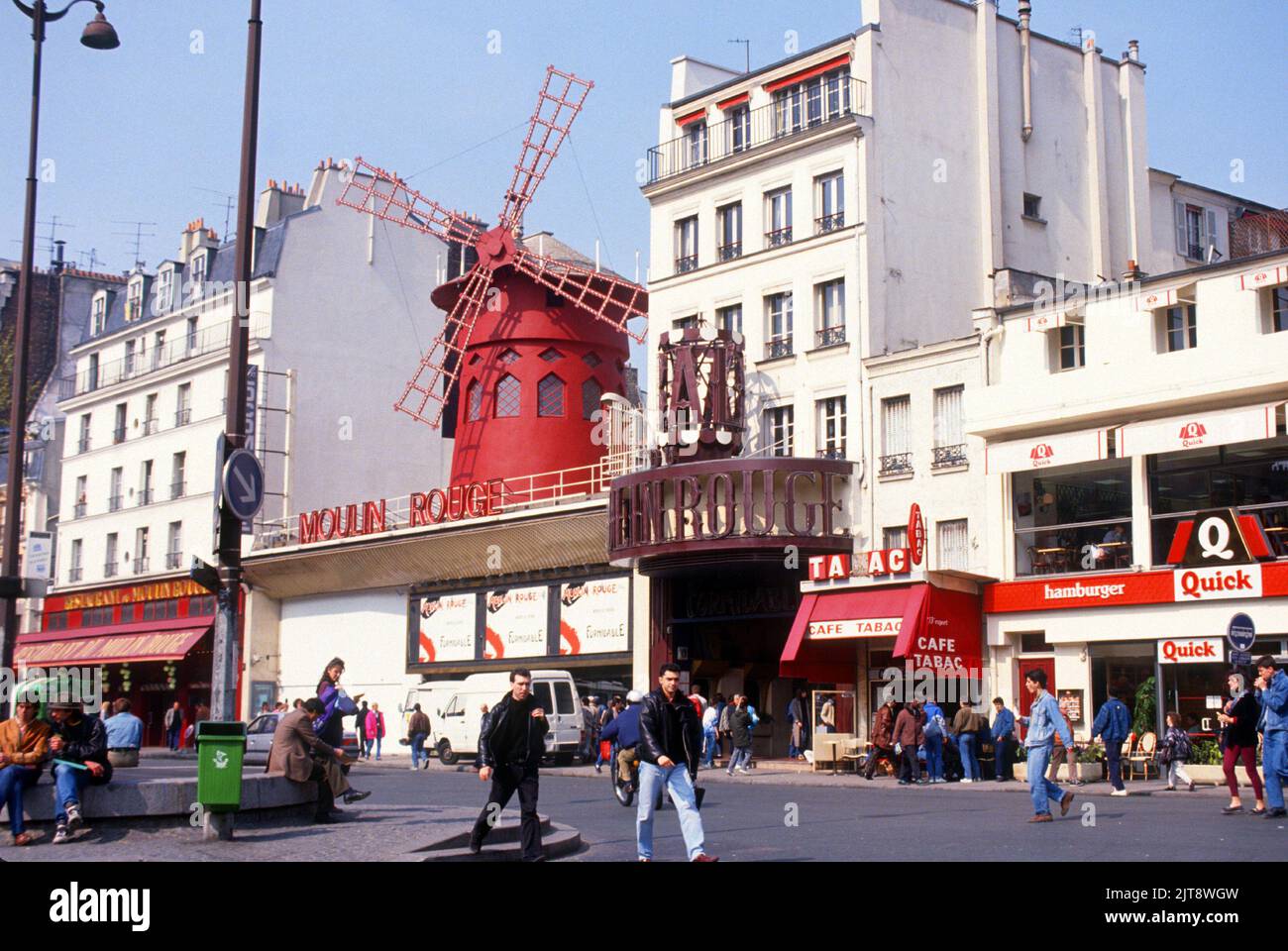 Moulin Rouge, Paris, France 2002 Credit: Ron Wolfson / MediaPunch Stock ...
