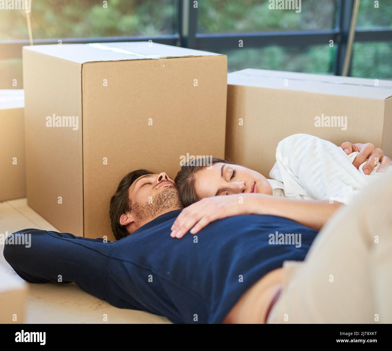 Cute couple lying down together hi-res stock photography and images - Alamy
