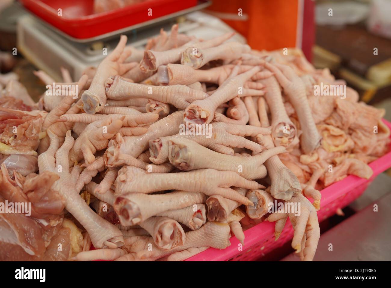Chicken foot hi-res stock photography and images - Alamy