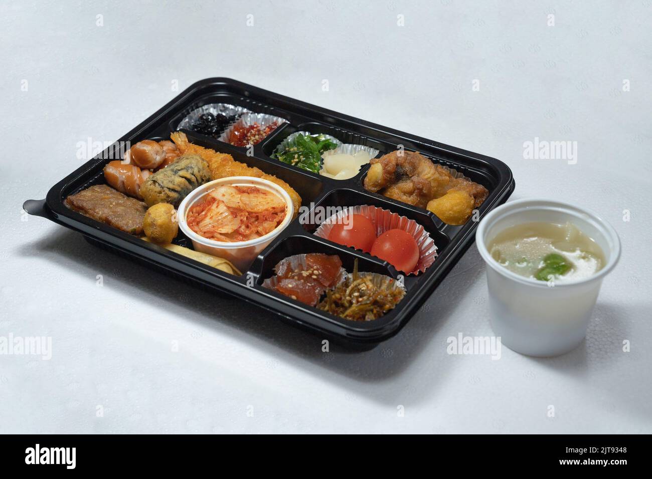 Korean lunch box hi-res stock photography and images - Alamy