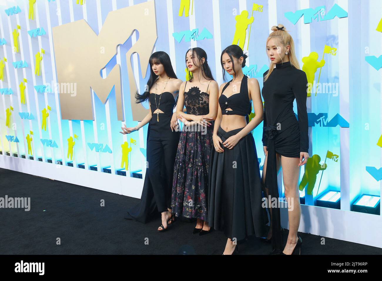 Mtv video music awards 2022 blackpink hi-res stock photography and images - Alamy