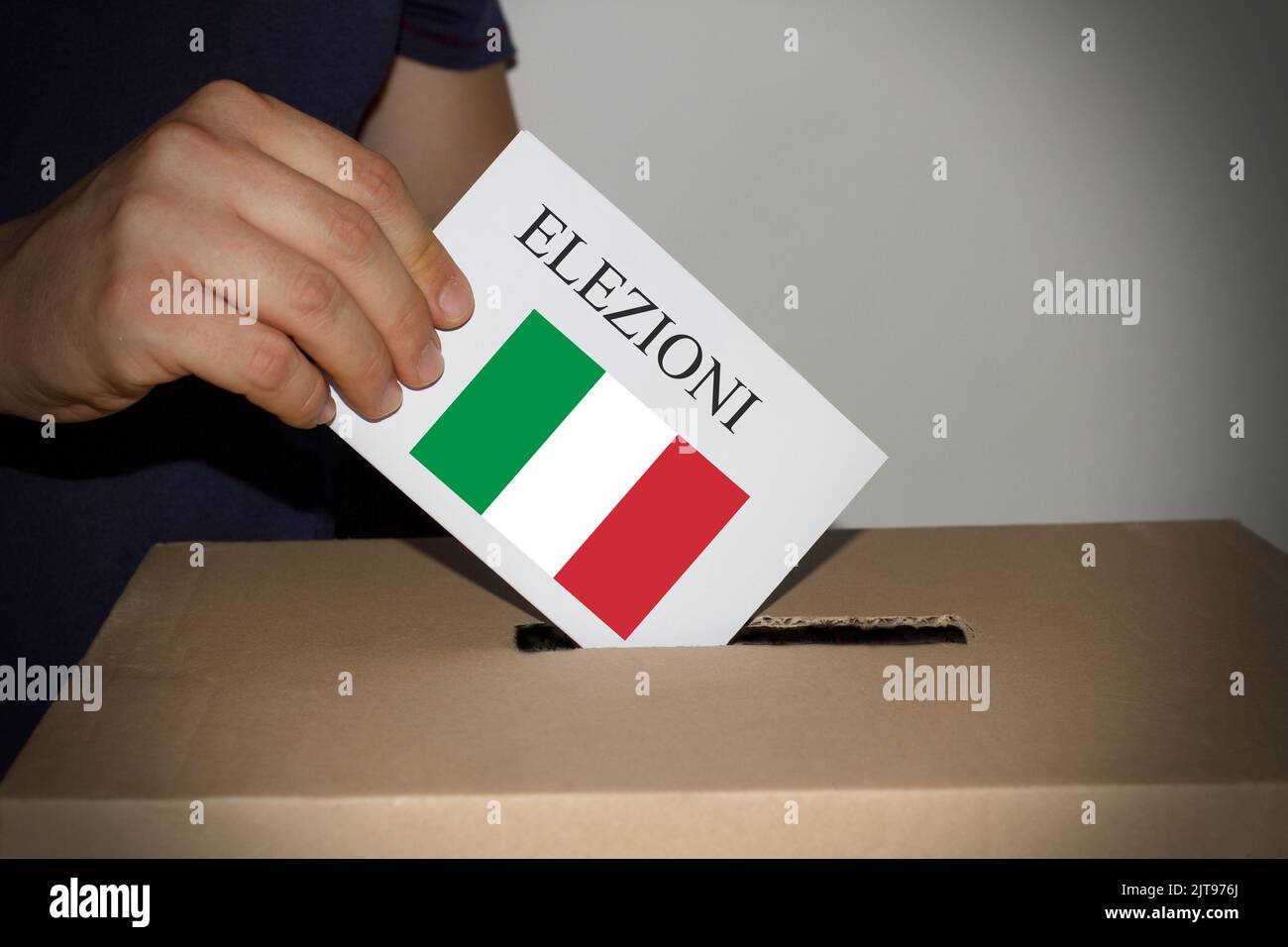Elections italy 2022 person voting hi-res stock photography and images ...