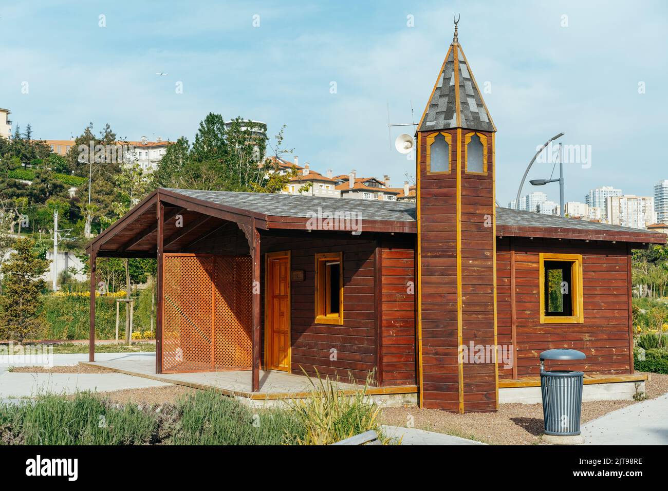 Arabia small mosque hi-res stock photography and images - Alamy