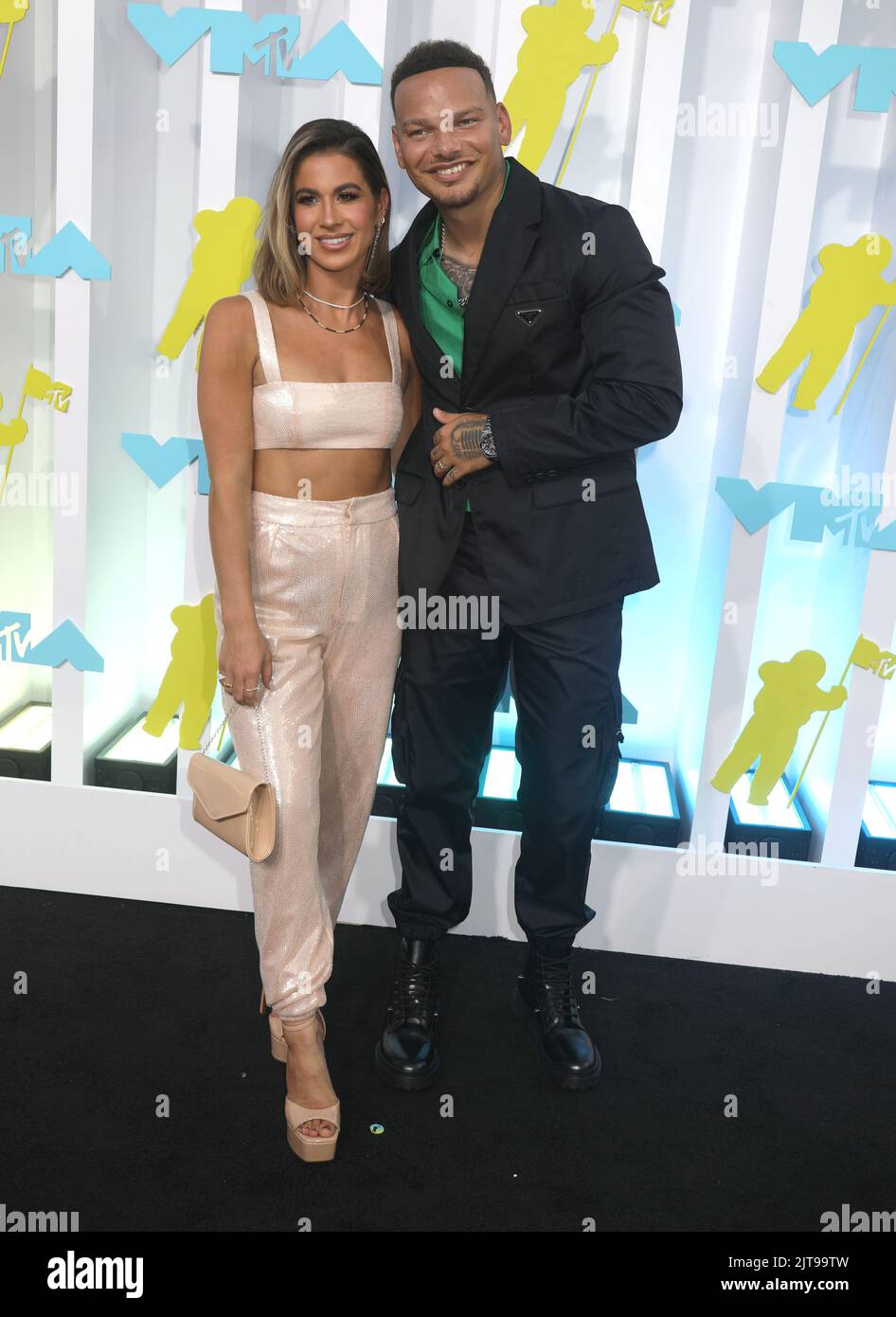 August 28, 2022, Newark, New York, USA: Singer KANE BROWN and his wife ...