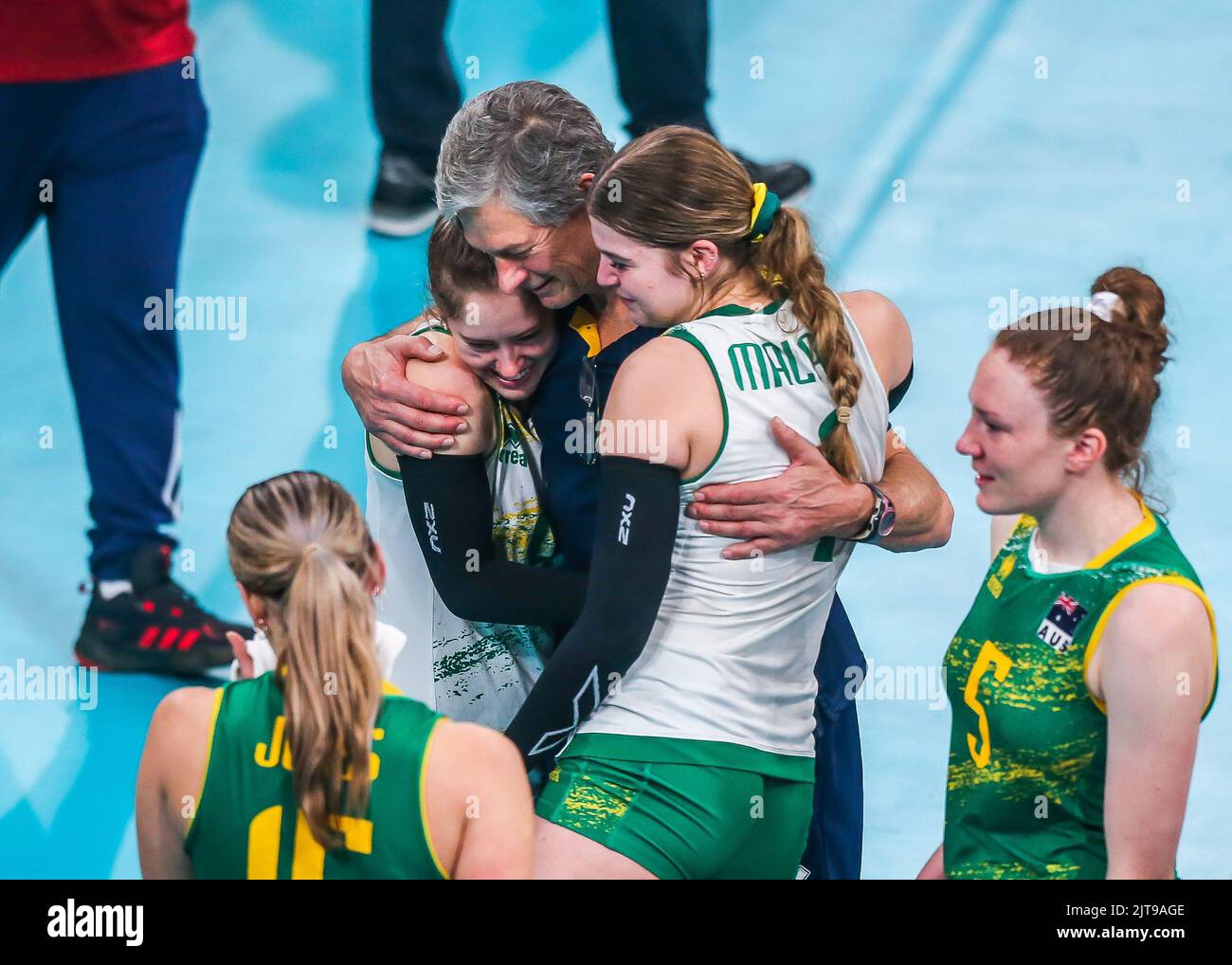 Pasig City, Philippines. 29th Aug, 2022. Head coach Russell Borgeaud (C ...