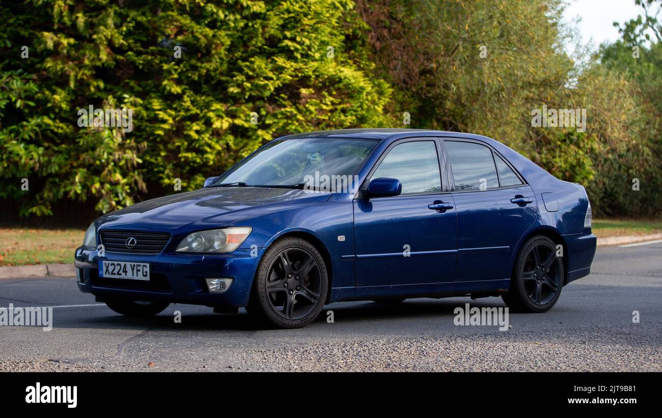Old lexus hi-res stock photography and images - Alamy