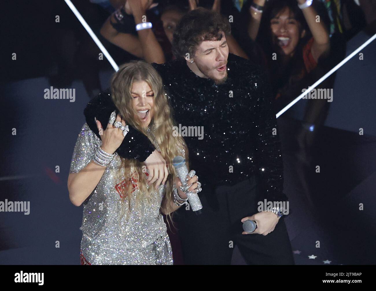 Newark, USAd. 28th Aug, 2022. Fergie and Jack Harlow perform at the ...