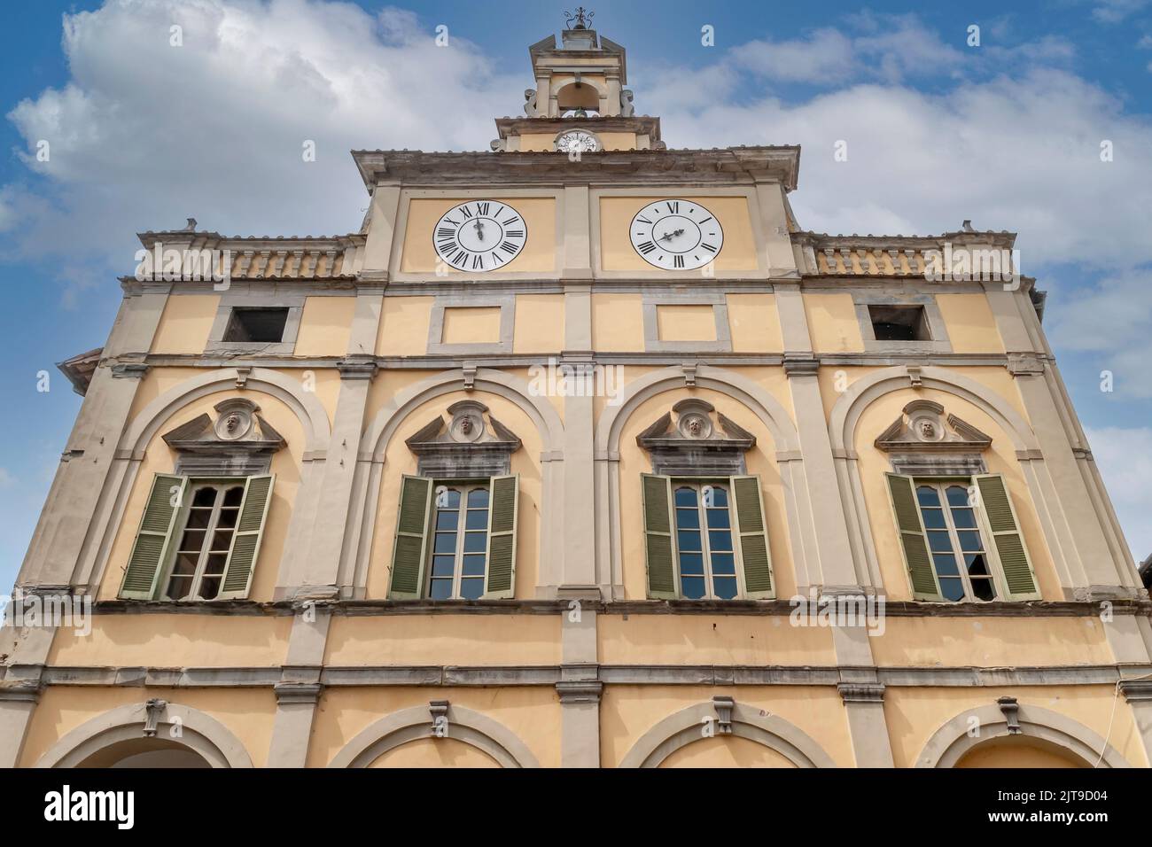 The facade of the ancient Palazzo del Podestà in the historic center of ...