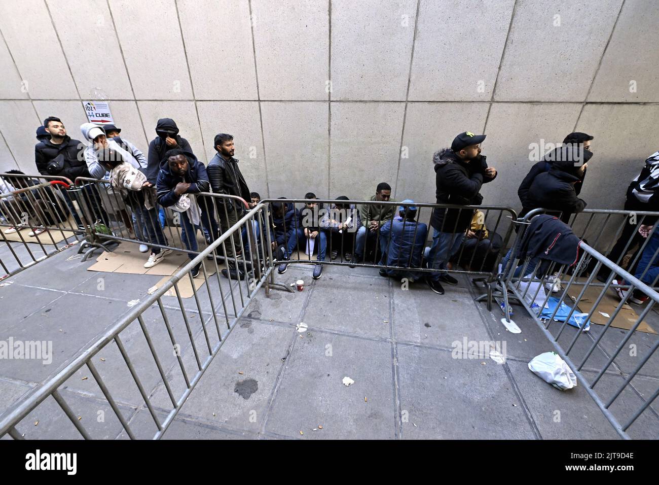 Brussels, Belgium. 29th Aug, 2022. Asylum seekers wait outside the ...