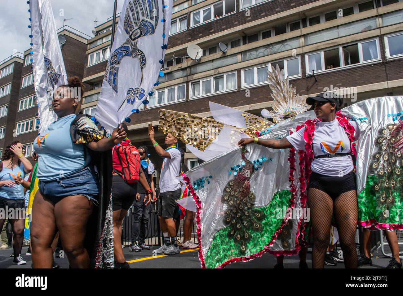 NOTTING HILL, LONDON, ENGLAND- 28 August 2022: Women in costume on the first day of Notting Hill ...