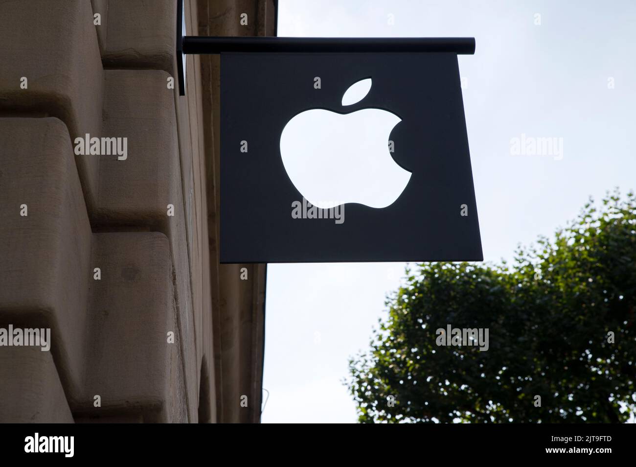 Close Up Apple Logo At Amsterdam The Netherlands 23-8-2022 Stock Photo ...